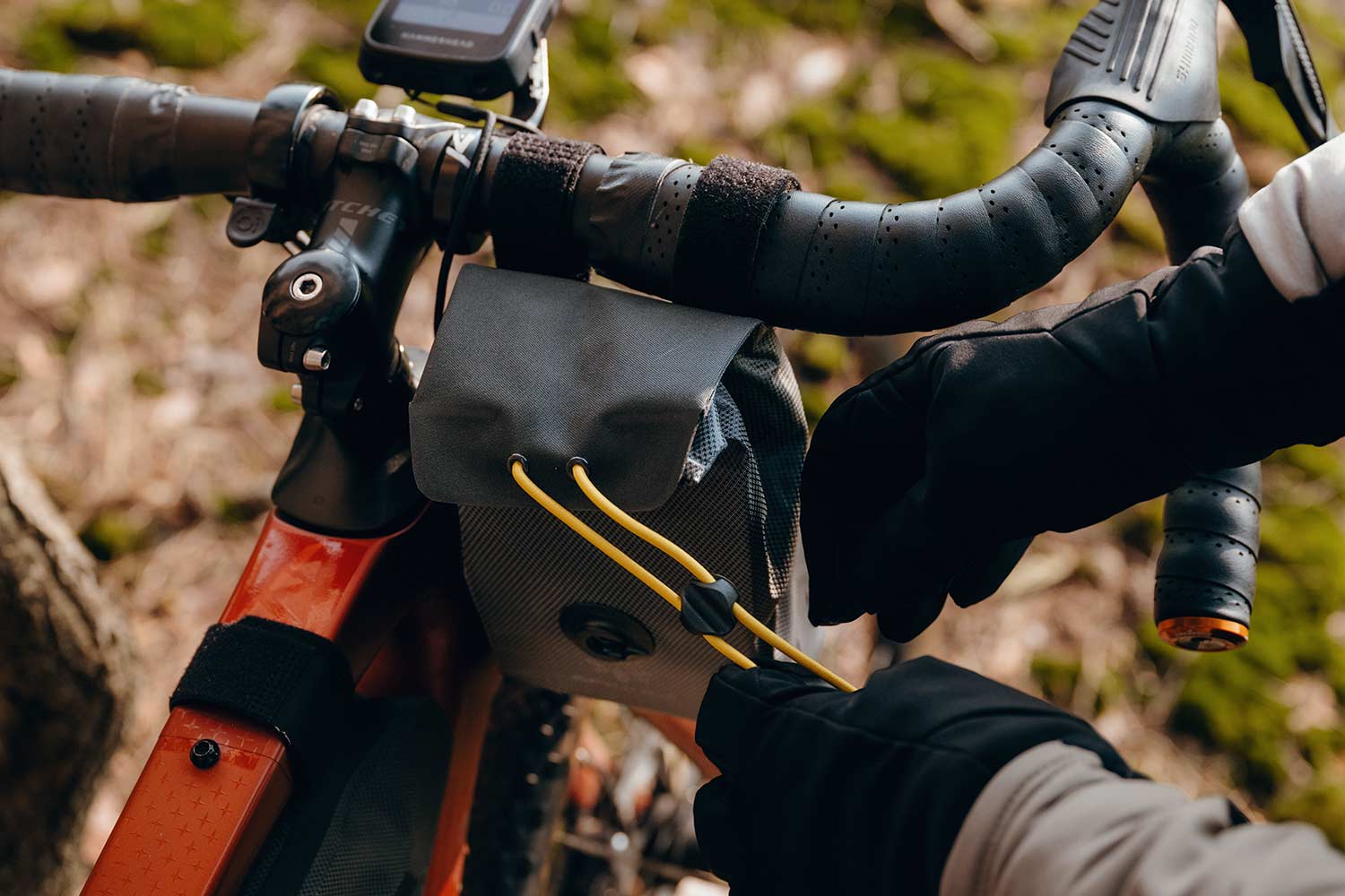 Expedition Stem Pack (1.3L) | Bike Stem Bag | Apidura